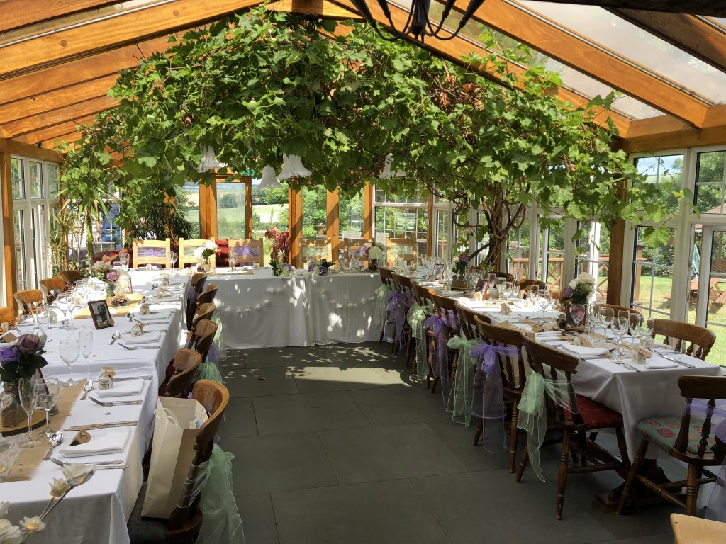 Weddings – Crooked Inn